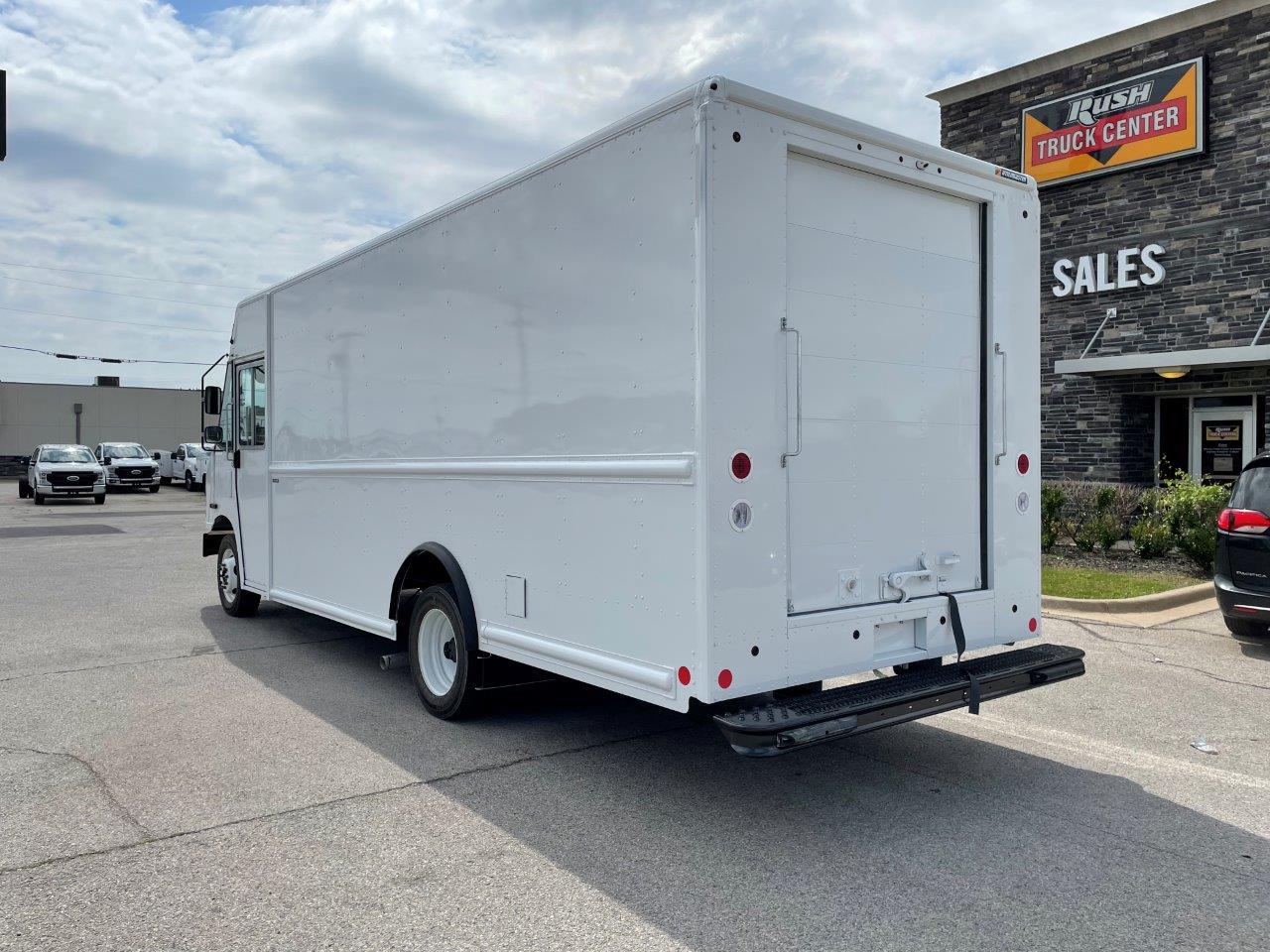 Ford Step Van / Walk-in Trucks For Sale | Comvoy